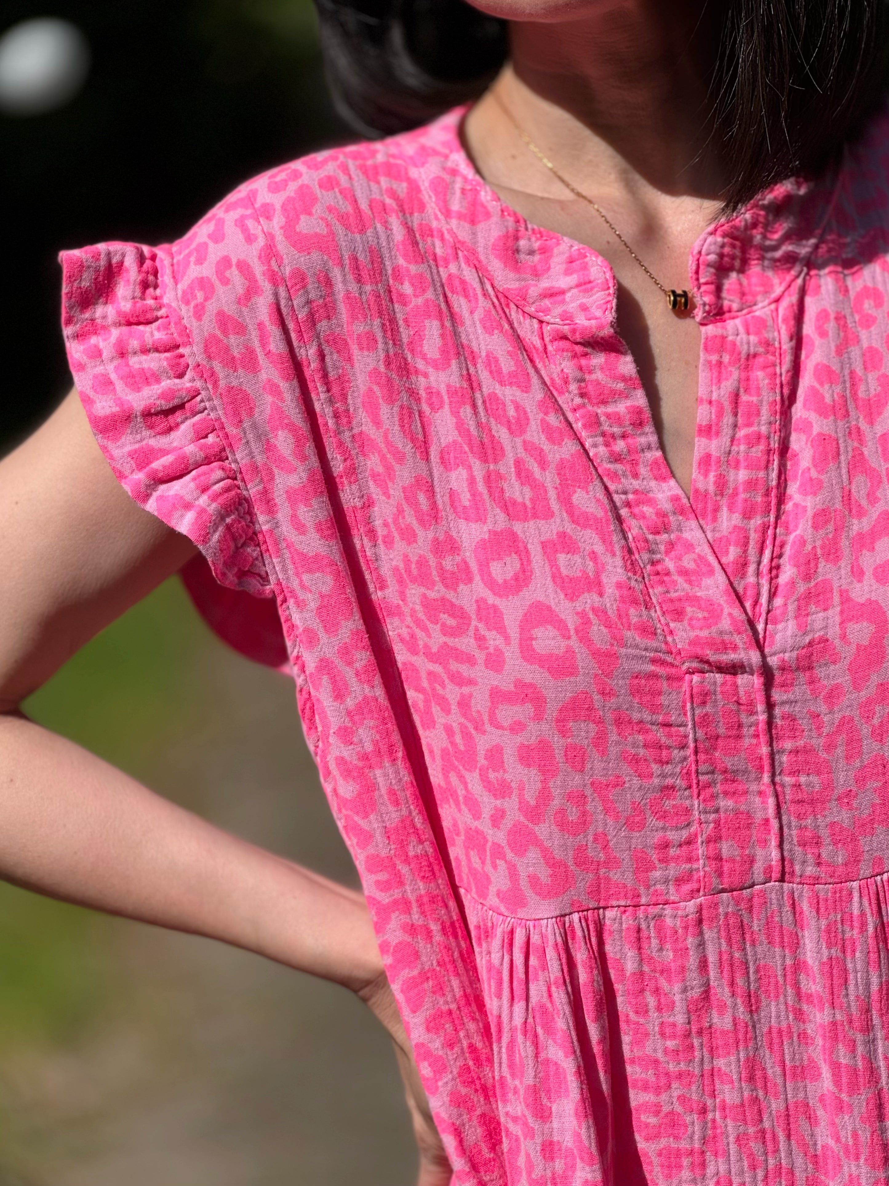 Musselin Kleid, classic, ärmellos, Neon-Leo, 2 Farben – sismeer